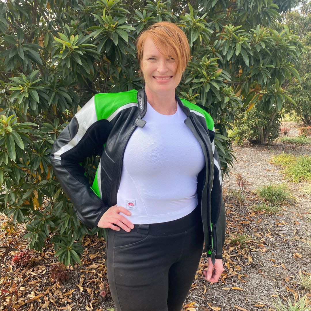 ATHENA BREAST & CHEST ARMOUR | Fempro Armour